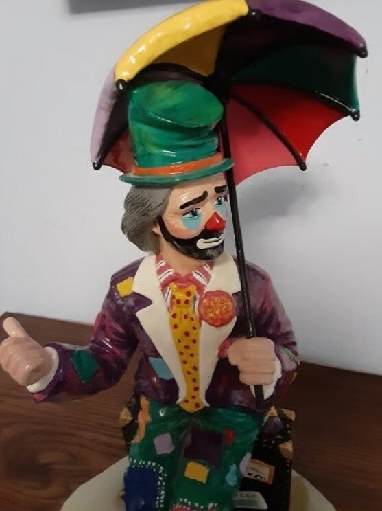 Ron Lee The Wanderer Statue | www.opalmaker.com